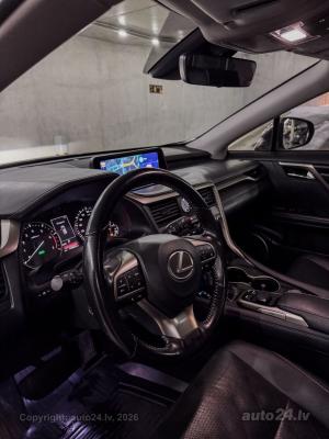 Pelēks Lexus RX 2016 Tallina, ar dzinēja tilpumu 3.50 L un nobraukumu 140 tūkst. km par 28500 €, foto 6 vietnē AUTOMOTO.COM.LV