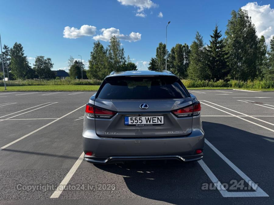 Grey Lexus RX 2019 in Tallinn, with an engine capacity of 3.50 L and mileage of 115 thousand km for 43780 €, photo 5 on AUTOMOTO.COM.LV