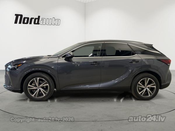 Grey Lexus RX 2023 in Tallinn, with an engine capacity of 2.50 L and mileage of 11 thousand km for 60900 €, photo 2 on AUTOMOTO.COM.LV