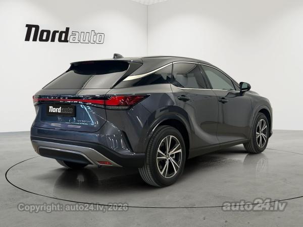 Grey Lexus RX 2023 in Tallinn, with an engine capacity of 2.50 L and mileage of 11 thousand km for 60900 €, photo 3 on AUTOMOTO.COM.LV