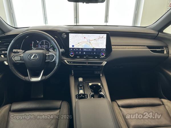 Pelēks Lexus RX 2023 Tallina, ar dzinēja tilpumu 2.50 L un nobraukumu 46 tūkst. km par 69900 €, foto 11 vietnē AUTOMOTO.COM.LV