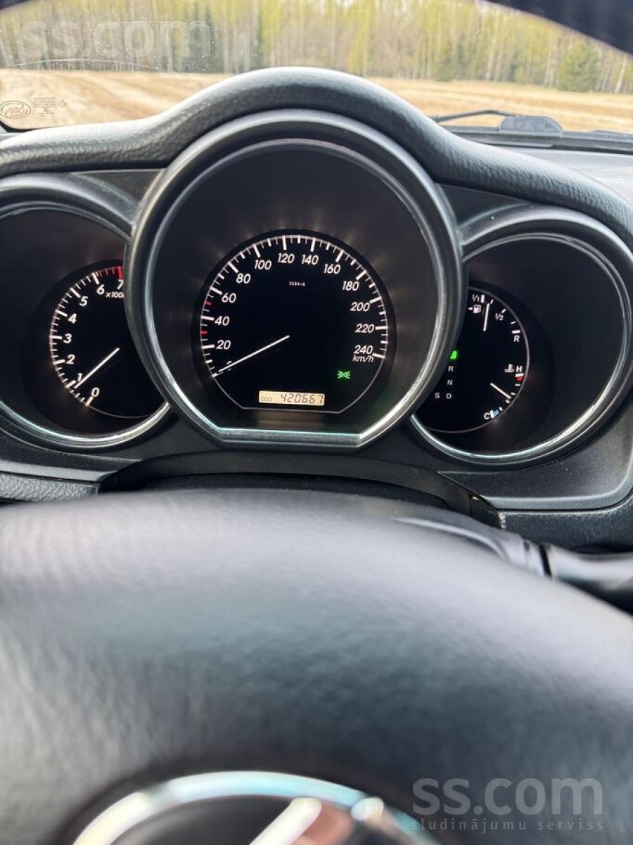 Lexus RX 2006 Rēzekne, ar dzinēja tilpumu 3.00 L un nobraukumu 422 tūkst. km par 3300 €, foto 6 vietnē AUTOMOTO.COM.LV
