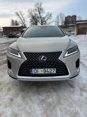 Lexus RX 2021 in Daugavpils, with an engine capacity of 3.50 L and mileage of 54 thousand km for 43900 €, photo 3 on AUTOMOTO.COM.LV