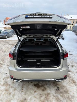 Lexus RX 2021 in Daugavpils, with an engine capacity of 3.50 L and mileage of 54 thousand km for 43900 €, photo 11 on AUTOMOTO.COM.LV
