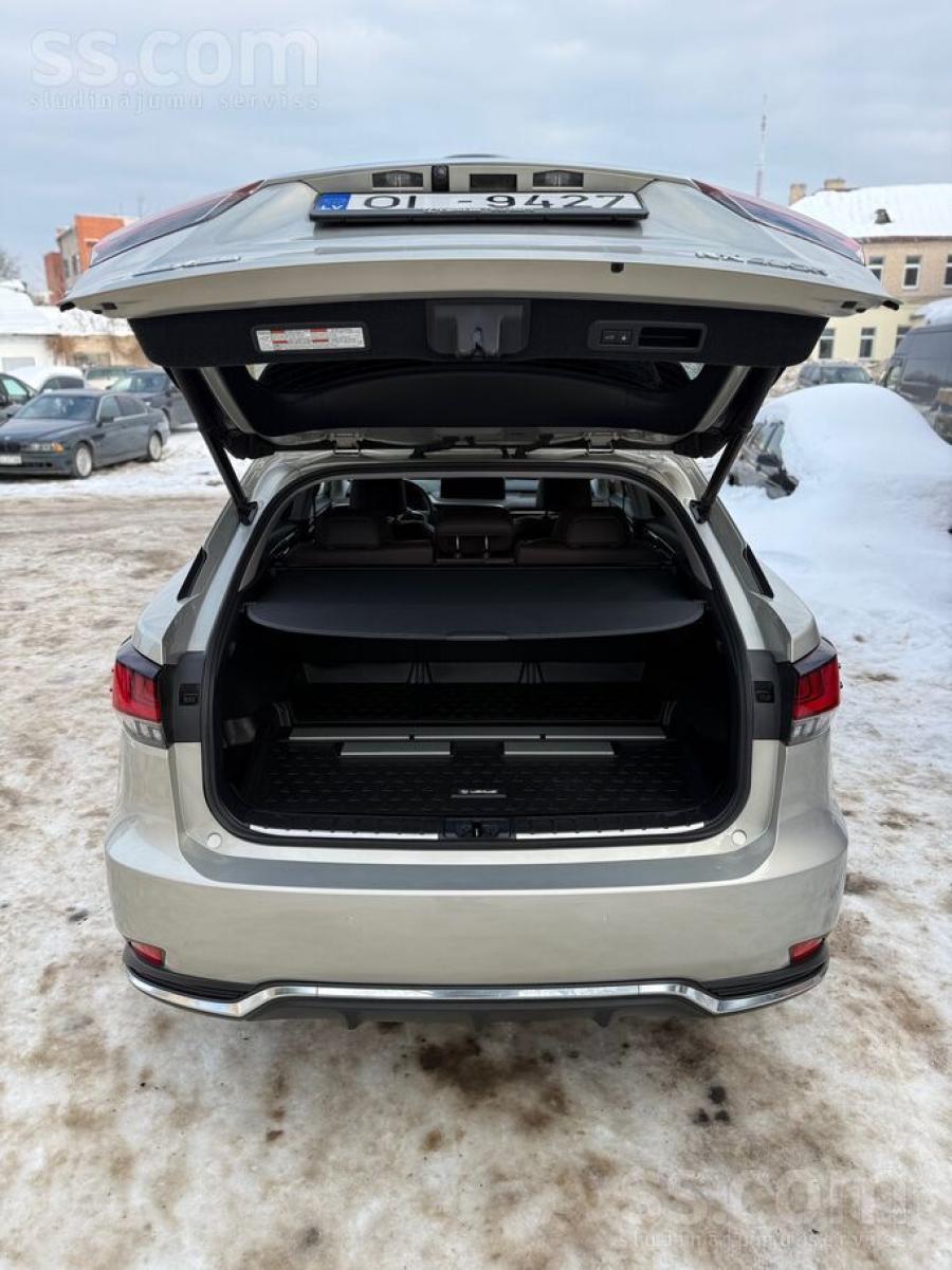 Lexus RX 2021 in Daugavpils, with an engine capacity of 3.50 L and mileage of 54 thousand km for 43900 €, photo 11 on AUTOMOTO.COM.LV