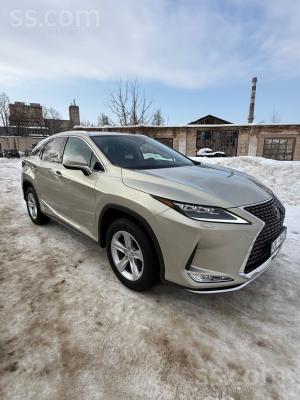 Lexus RX 2021 in Daugavpils, with an engine capacity of 3.50 L and mileage of 54 thousand km for 43900 €, photo 16 on AUTOMOTO.COM.LV