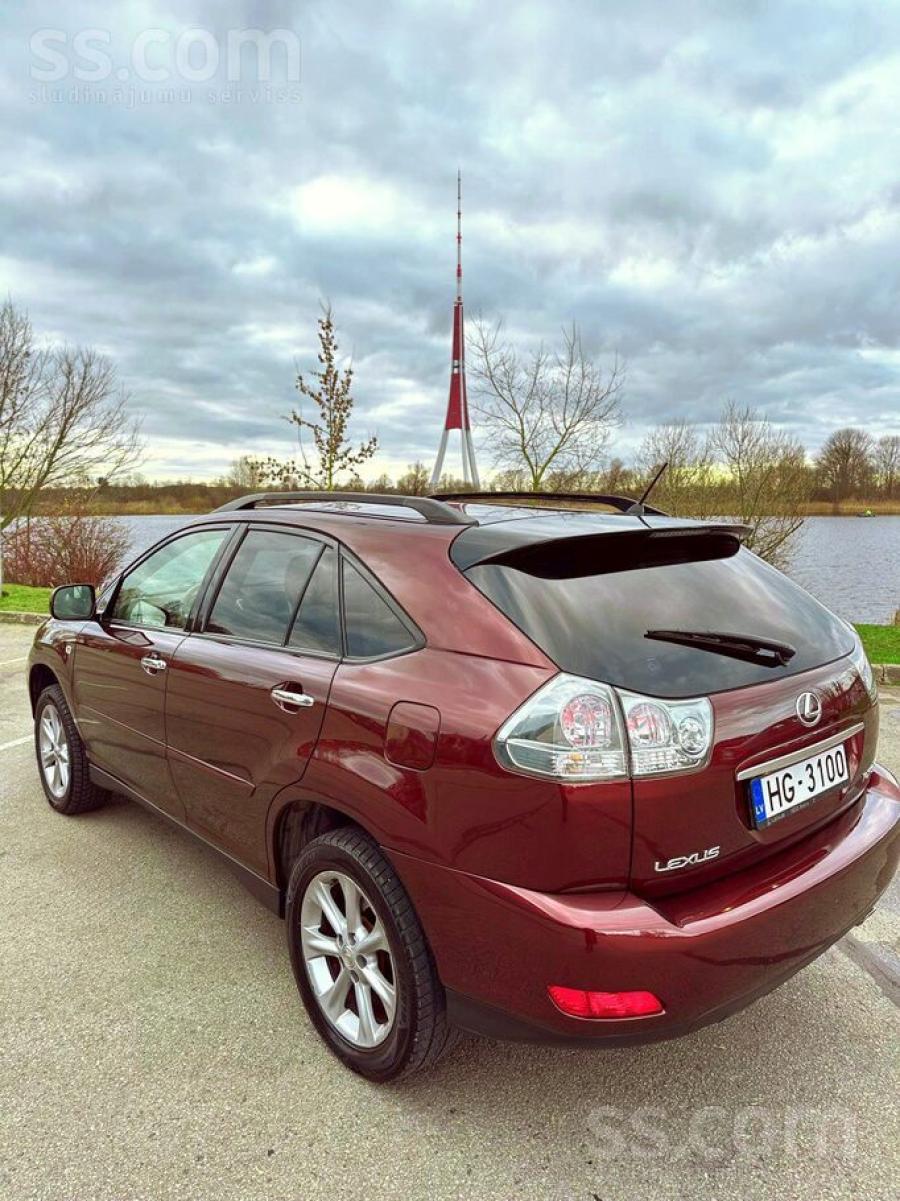 Red Lexus RX 2008 in Riga, with an engine capacity of 3.50 L and mileage of 118 thousand km for 8300 €, photo 4 on AUTOMOTO.COM.LV