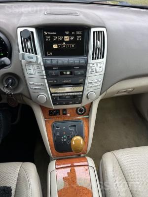 Red Lexus RX 2008 in Riga, with an engine capacity of 3.50 L and mileage of 118 thousand km for 8300 €, photo 8 on AUTOMOTO.COM.LV