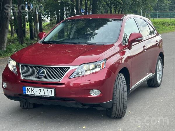 Red Lexus RX 2009 in Jurmala, with an engine capacity of 3.50 L and mileage of 318 thousand km for 8200 €, photo 7 on AUTOMOTO.COM.LV