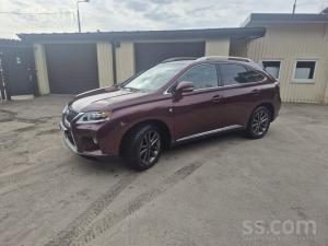 Red Lexus RX 2014 in Riga, with an engine capacity of 3.50 L and mileage of 260 thousand km for 22000 €, photo 3 on AUTOMOTO.COM.LV