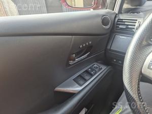 Red Lexus RX 2014 in Riga, with an engine capacity of 3.50 L and mileage of 260 thousand km for 22000 €, photo 6 on AUTOMOTO.COM.LV