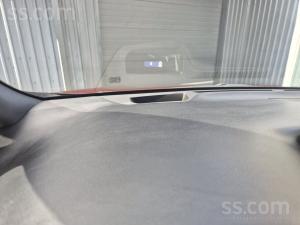Red Lexus RX 2014 in Riga, with an engine capacity of 3.50 L and mileage of 260 thousand km for 22000 €, photo 11 on AUTOMOTO.COM.LV