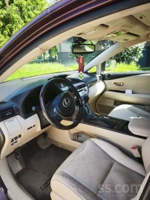 Sarkans Lexus RX 2015 Rīga, ar dzinēja tilpumu 3.50 L un nobraukumu 95 tūkst. km par 16200 €, foto 13 vietnē AUTOMOTO.COM.LV