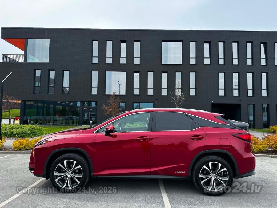 Red Lexus RX 2016 in Tallinn, with an engine capacity of 3.50 L and mileage of 243 thousand km for 29900 €, photo 4 on AUTOMOTO.COM.LV