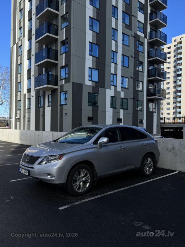 Lexus RX 2012 Tallina, ar dzinēja tilpumu 3.50 L un nobraukumu 272 tūkst. km par 6000 €, foto 11 vietnē AUTOMOTO.COM.LV