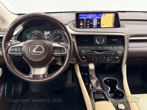 Lexus RX 2017 in Tallinn, with an engine capacity of 3.46 L and mileage of 136 thousand km for 29995 €, photo 8 on AUTOMOTO.COM.LV