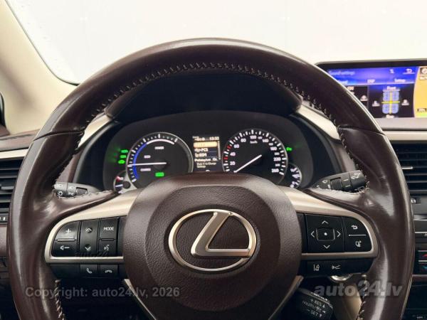 Lexus RX 2017 in Tallinn, with an engine capacity of 3.46 L and mileage of 136 thousand km for 29995 €, photo 11 on AUTOMOTO.COM.LV