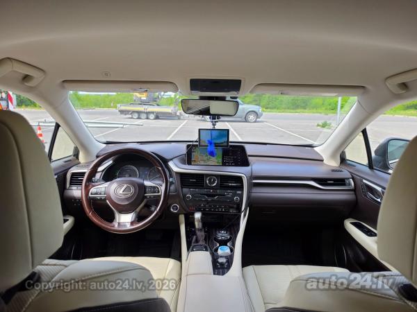 Лексус РХ 2017 в Таллин, объемом двигателя 3.50 л и пробегом 255 тыс. км за 28000 €, фото 8 на AUTOMOTO.COM.LV