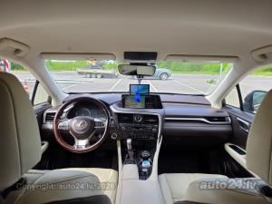 Lexus RX 2017 in Tallinn, with an engine capacity of 3.50 L and mileage of 255 thousand km for 28000 €, photo 9 on AUTOMOTO.COM.LV