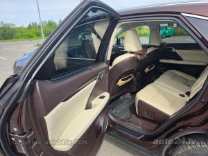 Lexus RX 2017 in Tallinn, with an engine capacity of 3.50 L and mileage of 255 thousand km for 28000 €, photo 12 on AUTOMOTO.COM.LV
