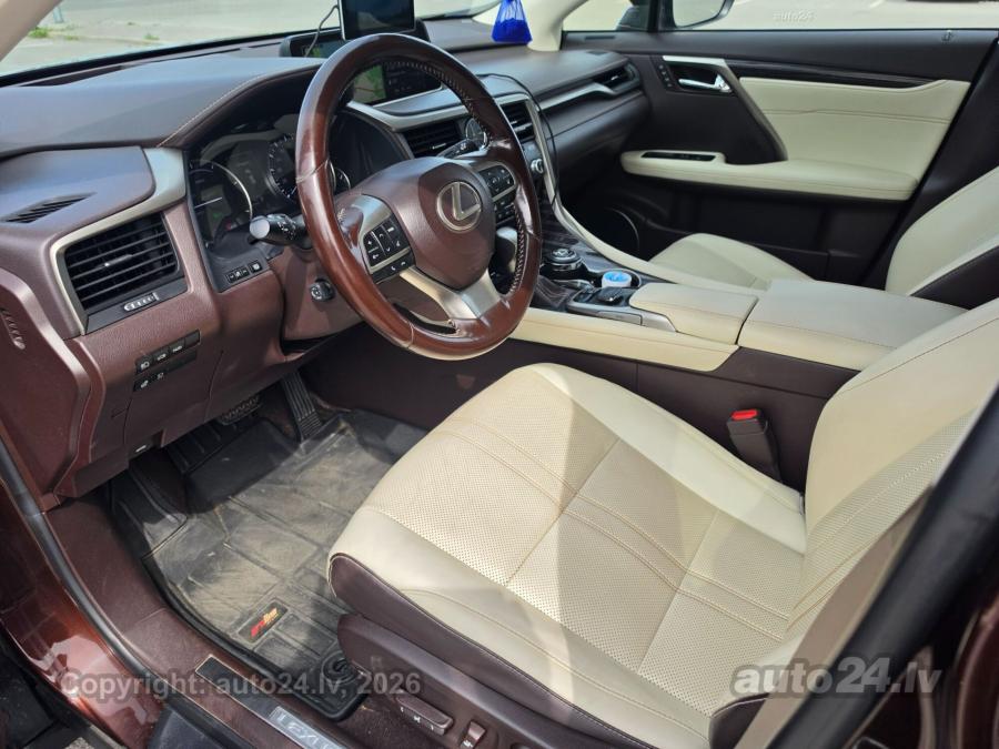 Lexus RX 2017 in Tallinn, with an engine capacity of 3.50 L and mileage of 255 thousand km for 28000 €, photo 15 on AUTOMOTO.COM.LV