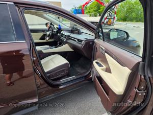 Lexus RX 2017 in Tallinn, with an engine capacity of 3.50 L and mileage of 255 thousand km for 28000 €, photo 17 on AUTOMOTO.COM.LV