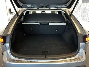 Lexus RX 2024 Tallina, ar dzinēja tilpumu 2.50 L un nobraukumu 27 tūkst. km par 68900 €, foto 13 vietnē AUTOMOTO.COM.LV