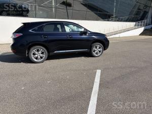 Violets Lexus RX 2010 Rīga, ar dzinēja tilpumu 3.50 L un nobraukumu 198 tūkst. km par 11200 €, foto 3 vietnē AUTOMOTO.COM.LV