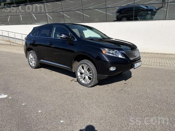 Violets Lexus RX 2010 Rīga, ar dzinēja tilpumu 3.50 L un nobraukumu 198 tūkst. km par 11200 €, foto 3 vietnē AUTOMOTO.COM.LV