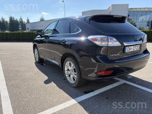 Violets Lexus RX 2010 Rīga, ar dzinēja tilpumu 3.50 L un nobraukumu 198 tūkst. km par 11200 €, foto 5 vietnē AUTOMOTO.COM.LV