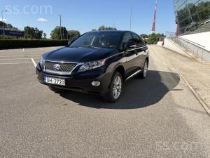 Violets Lexus RX 2010 Rīga, ar dzinēja tilpumu 3.50 L un nobraukumu 198 tūkst. km par 11200 €, foto 14 vietnē AUTOMOTO.COM.LV