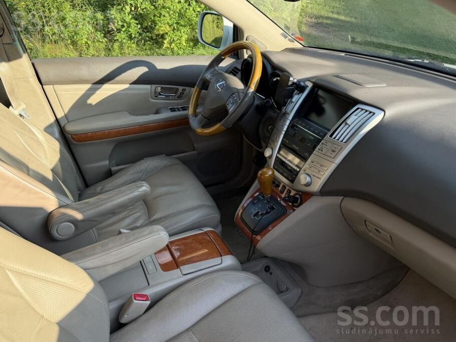 Balts Lexus RX 2006 Rīga, ar dzinēja tilpumu 3.50 L un nobraukumu 297 tūkst. km par 5200 €, foto 7 vietnē AUTOMOTO.COM.LV