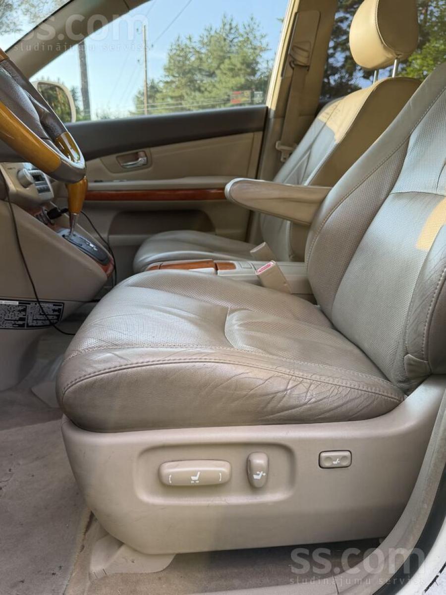 Balts Lexus RX 2006 Rīga, ar dzinēja tilpumu 3.50 L un nobraukumu 297 tūkst. km par 5200 €, foto 11 vietnē AUTOMOTO.COM.LV