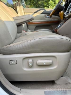 Balts Lexus RX 2006 Rīga, ar dzinēja tilpumu 3.50 L un nobraukumu 297 tūkst. km par 5200 €, foto 13 vietnē AUTOMOTO.COM.LV