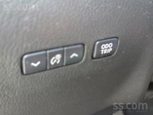 Balts Lexus RX 2009 Rīga, ar dzinēja tilpumu 3.50 L un nobraukumu 270 tūkst. km par 9000 €, foto 16 vietnē AUTOMOTO.COM.LV