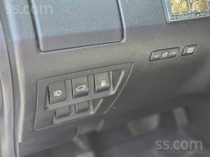 Balts Lexus RX 2009 Rīga, ar dzinēja tilpumu 3.50 L un nobraukumu 270 tūkst. km par 9000 €, foto 17 vietnē AUTOMOTO.COM.LV