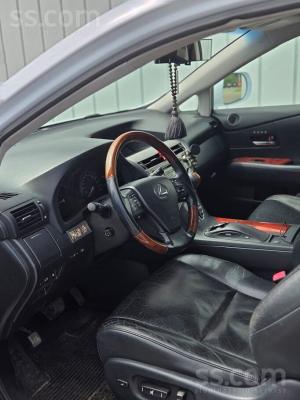 Balts Lexus RX 2009 Rīga, ar dzinēja tilpumu 3.50 L un nobraukumu 270 tūkst. km par 9000 €, foto 18 vietnē AUTOMOTO.COM.LV