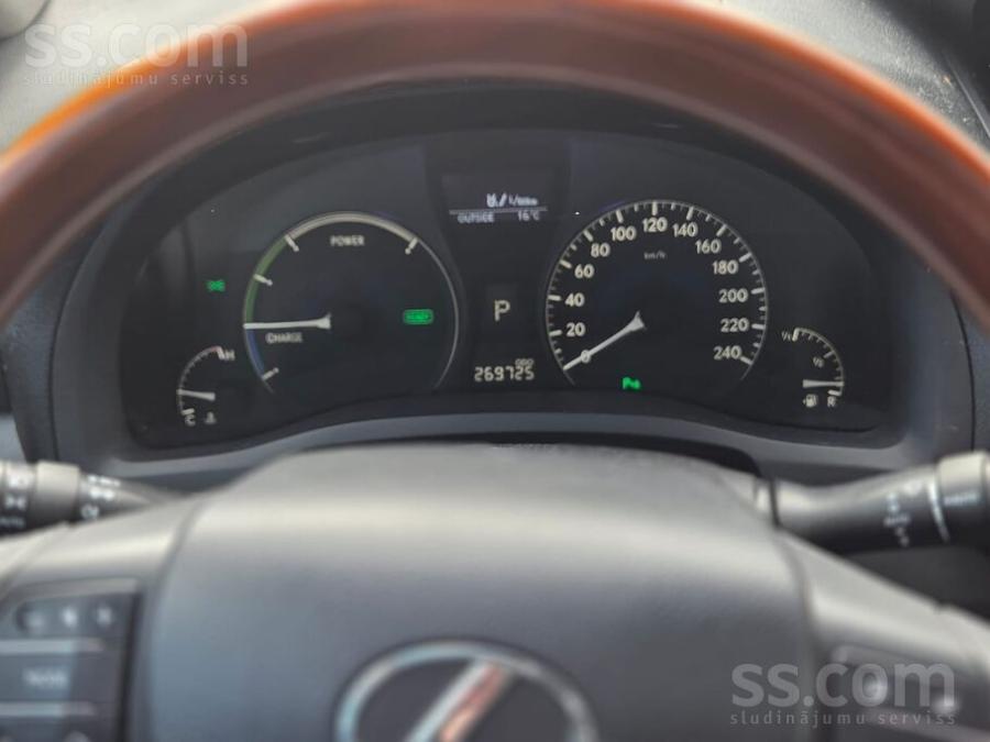 Balts Lexus RX 2009 Rīga, ar dzinēja tilpumu 3.50 L un nobraukumu 270 tūkst. km par 9000 €, foto 20 vietnē AUTOMOTO.COM.LV