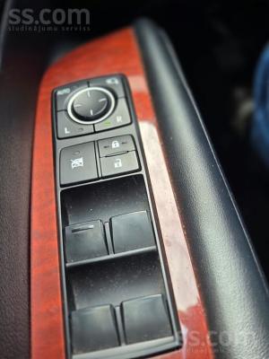 Balts Lexus RX 2009 Rīga, ar dzinēja tilpumu 3.50 L un nobraukumu 270 tūkst. km par 9000 €, foto 25 vietnē AUTOMOTO.COM.LV