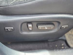 Balts Lexus RX 2009 Rīga, ar dzinēja tilpumu 3.50 L un nobraukumu 270 tūkst. km par 9000 €, foto 27 vietnē AUTOMOTO.COM.LV