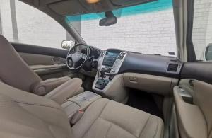 White Lexus RX 2009 in Riga, with an engine capacity of 3.30 L and mileage of 274 thousand km for 5690 €, photo 7 on AUTOMOTO.COM.LV