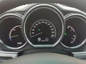 White Lexus RX 2009 in Riga, with an engine capacity of 3.30 L and mileage of 274 thousand km for 5690 €, photo 11 on AUTOMOTO.COM.LV