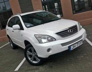 White Lexus RX 2009 in Riga, with an engine capacity of 3.30 L and mileage of 274 thousand km for 5690 €, photo 19 on AUTOMOTO.COM.LV