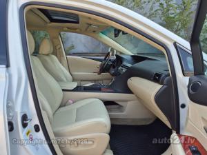 White Lexus RX 2009 in Tallinn, with an engine capacity of 3.50 L and mileage of 135 thousand km for 13900 €, photo 18 on AUTOMOTO.COM.LV