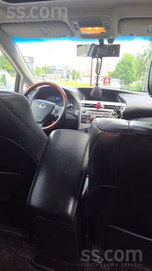 Balts Lexus RX 2009 Rīga, ar dzinēja tilpumu 3.50 L un nobraukumu 272 tūkst. km par 9200 €, foto 12 vietnē AUTOMOTO.COM.LV