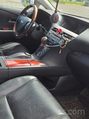 Balts Lexus RX 2009 Rīga, ar dzinēja tilpumu 3.50 L un nobraukumu 272 tūkst. km par 9200 €, foto 16 vietnē AUTOMOTO.COM.LV