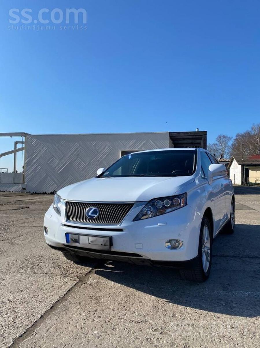 Balts Lexus RX 2010 Rīga, ar dzinēja tilpumu 3.50 L un nobraukumu 269 tūkst. km par 8700 €, foto 8 vietnē AUTOMOTO.COM.LV