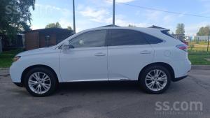 Balts Lexus RX 2010 Rīga, ar dzinēja tilpumu 3.50 L un nobraukumu 246 tūkst. km par 11200 €, foto 8 vietnē AUTOMOTO.COM.LV