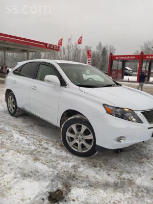 Balts Lexus RX 2011 Rīga, ar dzinēja tilpumu 3.50 L un nobraukumu 157 tūkst. km par 11990 €, foto 2 vietnē AUTOMOTO.COM.LV
