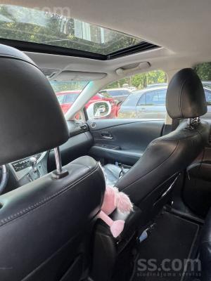 Balts Lexus RX 2011 Rīga, ar dzinēja tilpumu 3.50 L un nobraukumu 143 tūkst. km par 11800 €, foto 5 vietnē AUTOMOTO.COM.LV